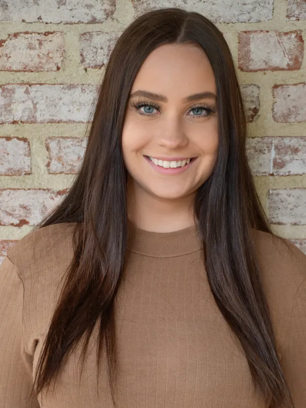 Jessica Meszaros • Talent Profile • allcasting