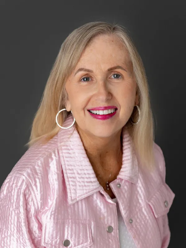 Angela Briggs • Talent Profile • allcasting