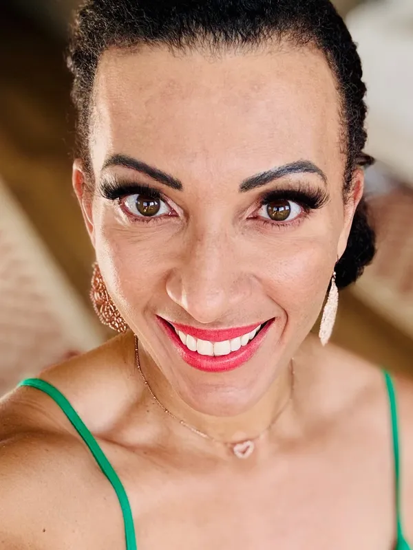 Amanda Gray • Talent Profile • allcasting